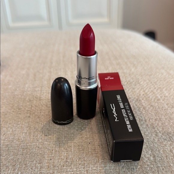 MAC Cosmetics | Makeup | Nwt Mac Cosmetics Retro Matte Lipstick In Ruby ...